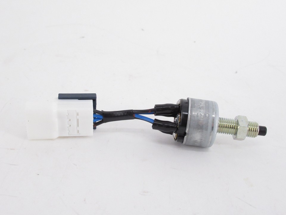 Genuine OEM Toyota 84340-34010 Brake Stop Lamp Light Switch Assy | eBay