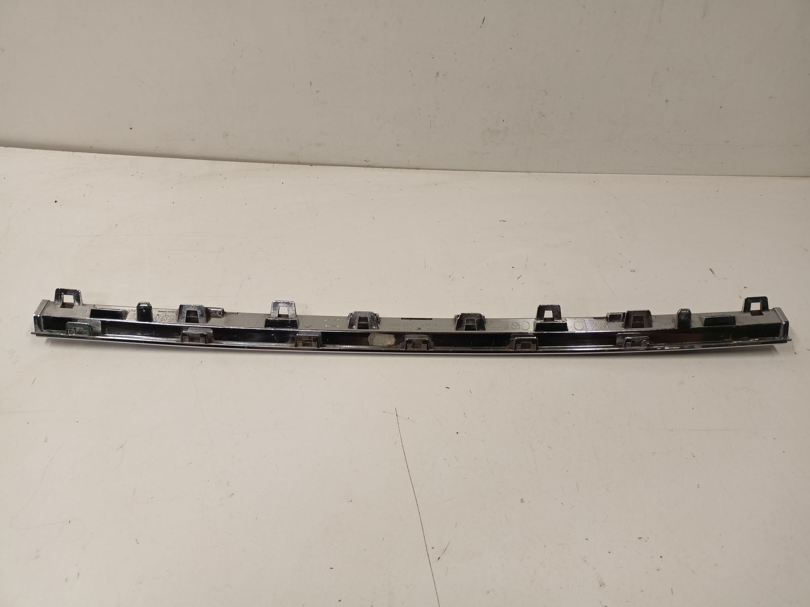 Zierleiste Leiste Hinten Unten Mitte Mercedes W223 S350 Limousine ...