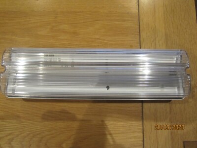 Whitecroft Lighting - Sentry & 8W Non Maintained 3 hour Emergency ...