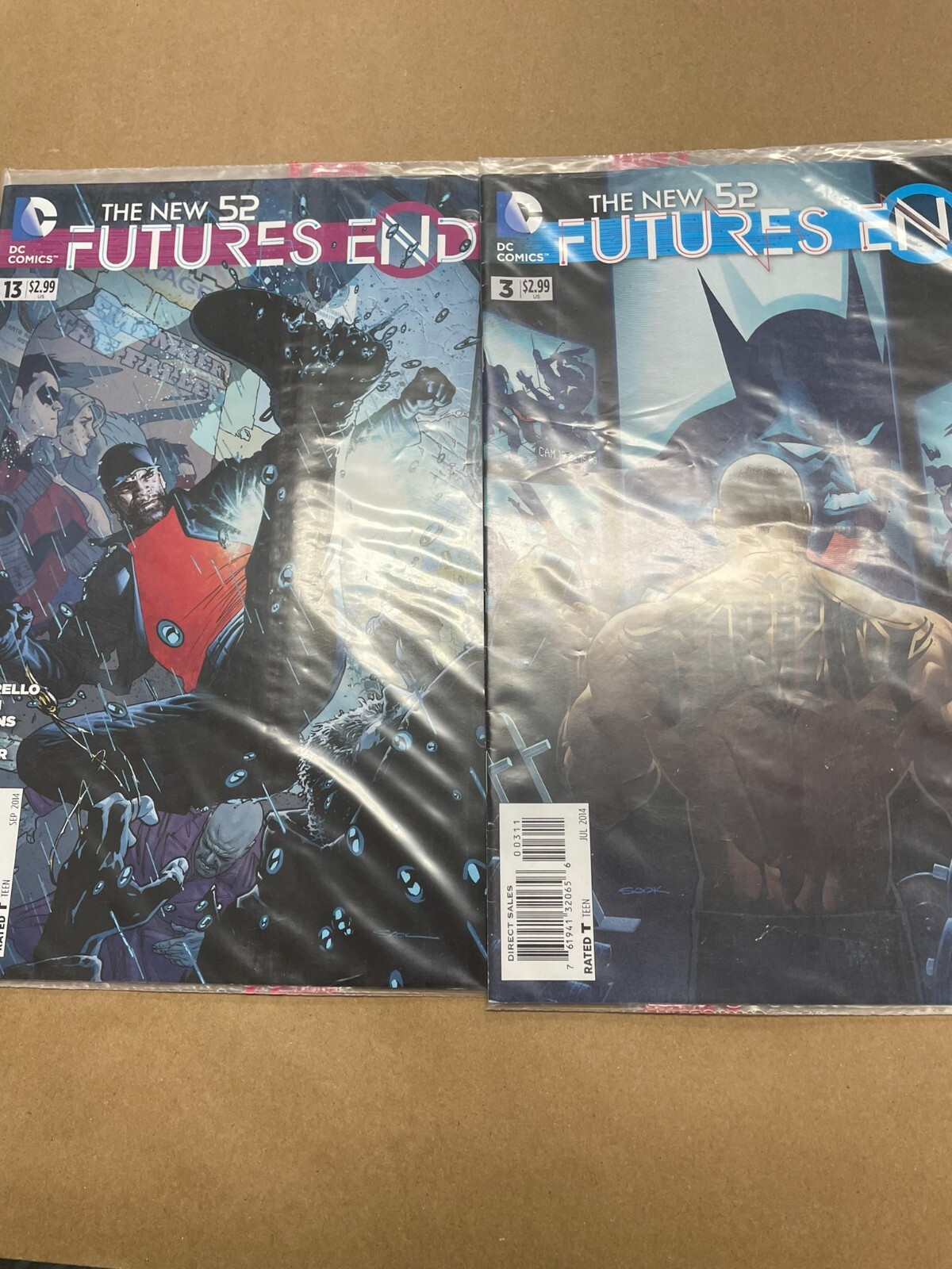 Lot Of 2. DC Comics the New 52: Futures End | Grelly USA