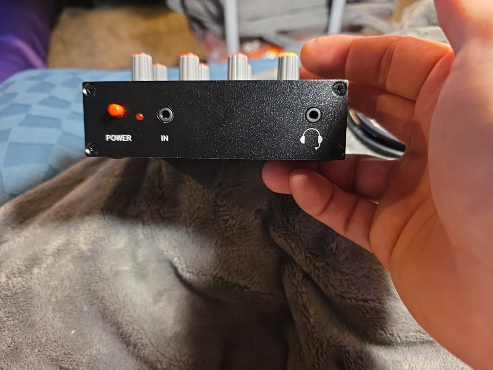 EQ-7 Headphone Amp 7 Band Equalizer Amp Headphone Amplifier + USB DC ...