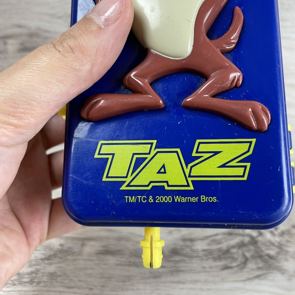 TAZ Looney Tunes Tasmanian Devil TAZ Childs Fishing Tackle Box Vintage ...