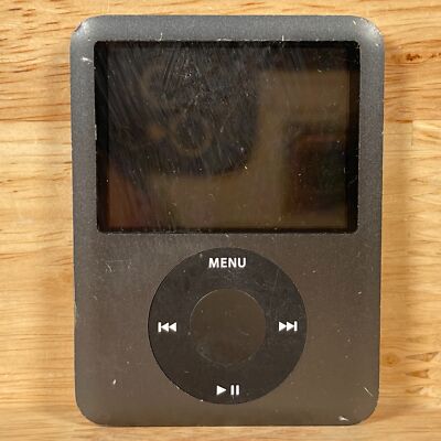 Apple iPod Nano 3rd Generation A1236 Silver 2" LCD 8GB Portable MP3 ...