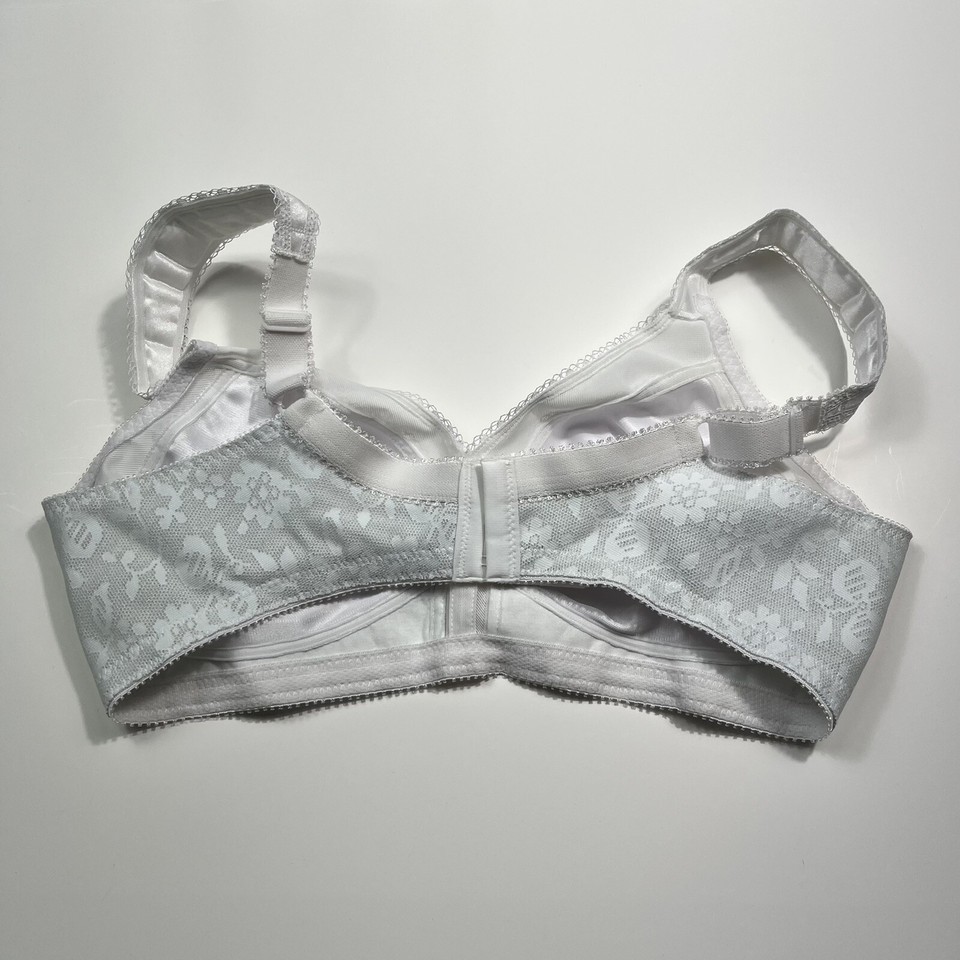 Playtex 18 Hour Comfort Wide Padded Strap White Satin Silky Unpadded ...