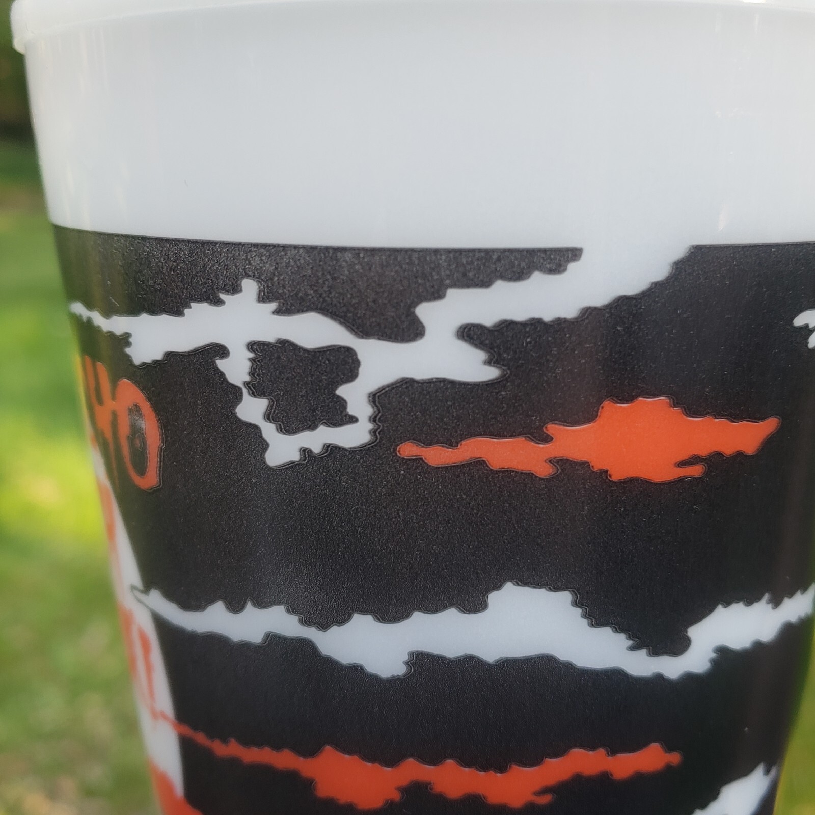 Vintage 1990 'GO PSYCHO WITH ELVIRA!' Plastic Cup Pepsi & Universal ...