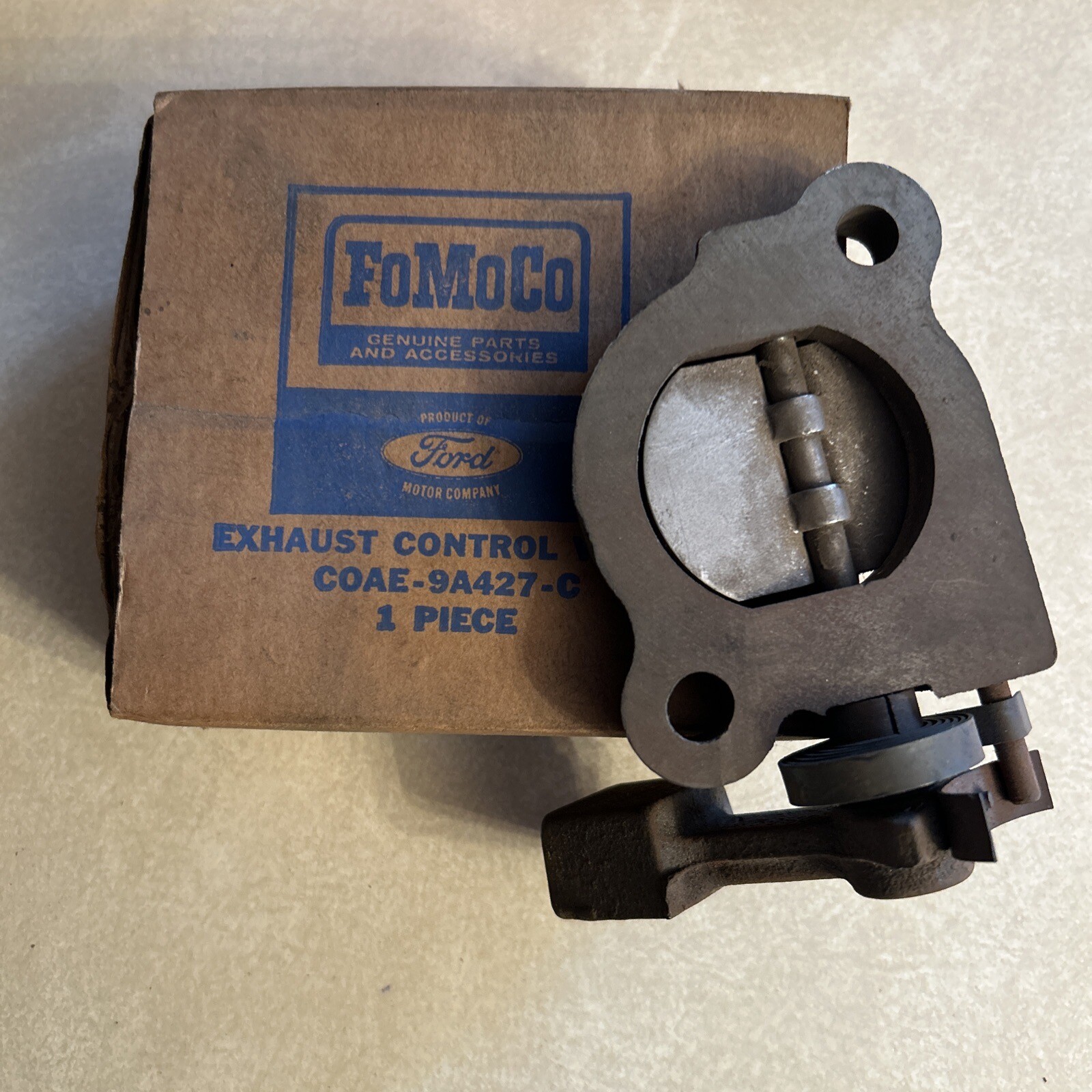 Nos 1960-1962 Ford Galaxie 292 Exhaust Control Valve C0AE-9A427-Cin ...