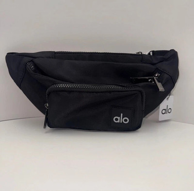 ALO YOGA EXPLORER FANNY PACK New With Tags | eBay