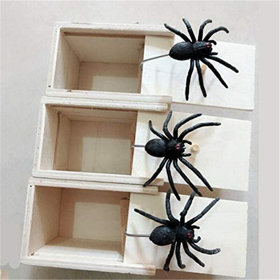 Wooden Prank Spider Scare Box Hidden in Case Trick Play Joke Scarebox ...