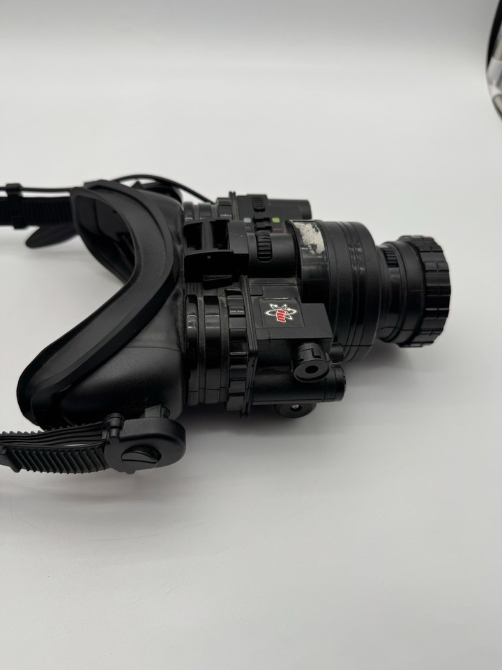 Night Vision Goggles - Call Of Duty Modern Warfare 2 - Infinity Ward ...