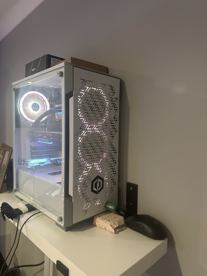 CyberPower White Gaming PC, RTX 2060Super, AMD Ryzen 5 3600, 32GB RAM ...