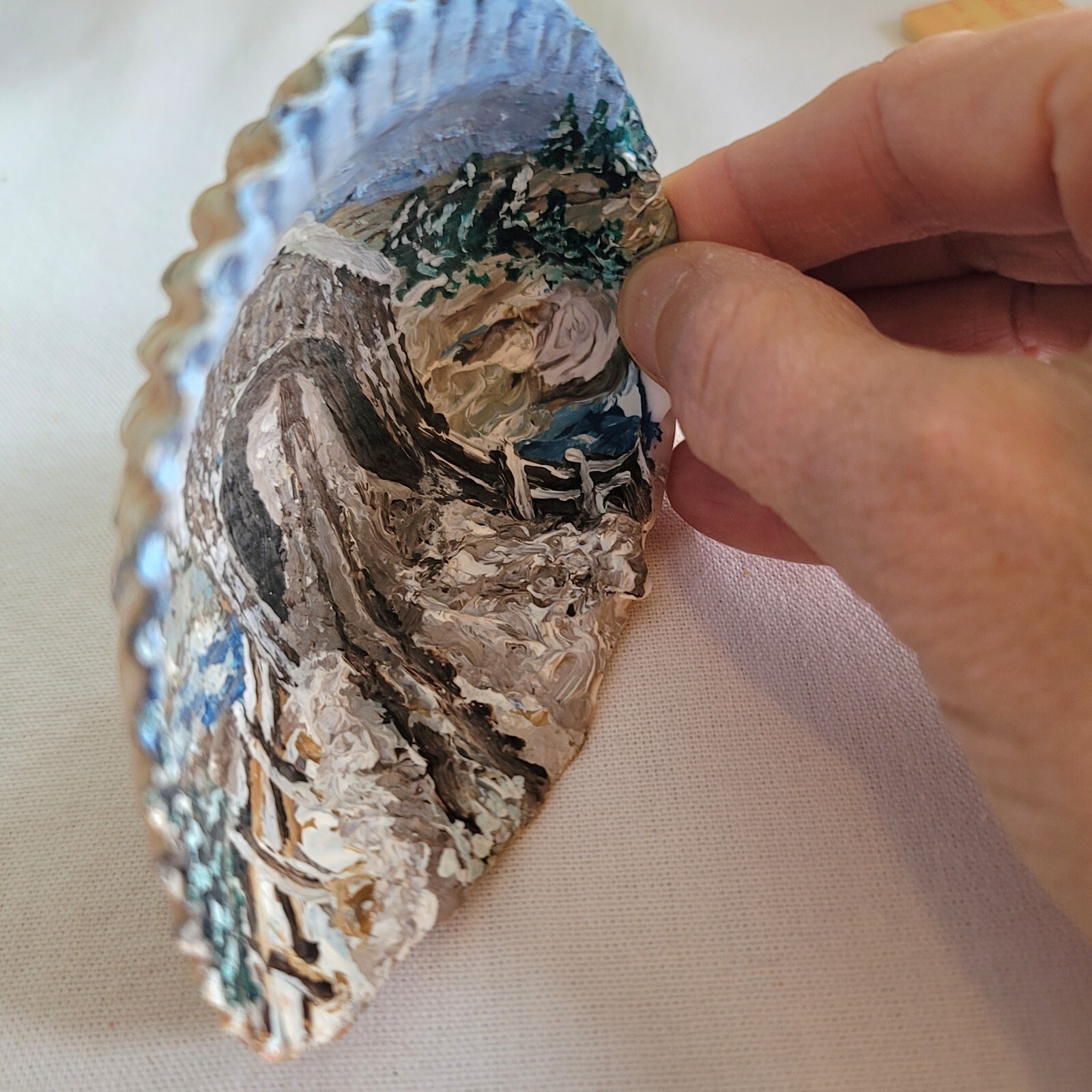 Hand Painted Sea Shell•Winter Scene•EUC•Scallop•Clam•Snow•Bridge ...