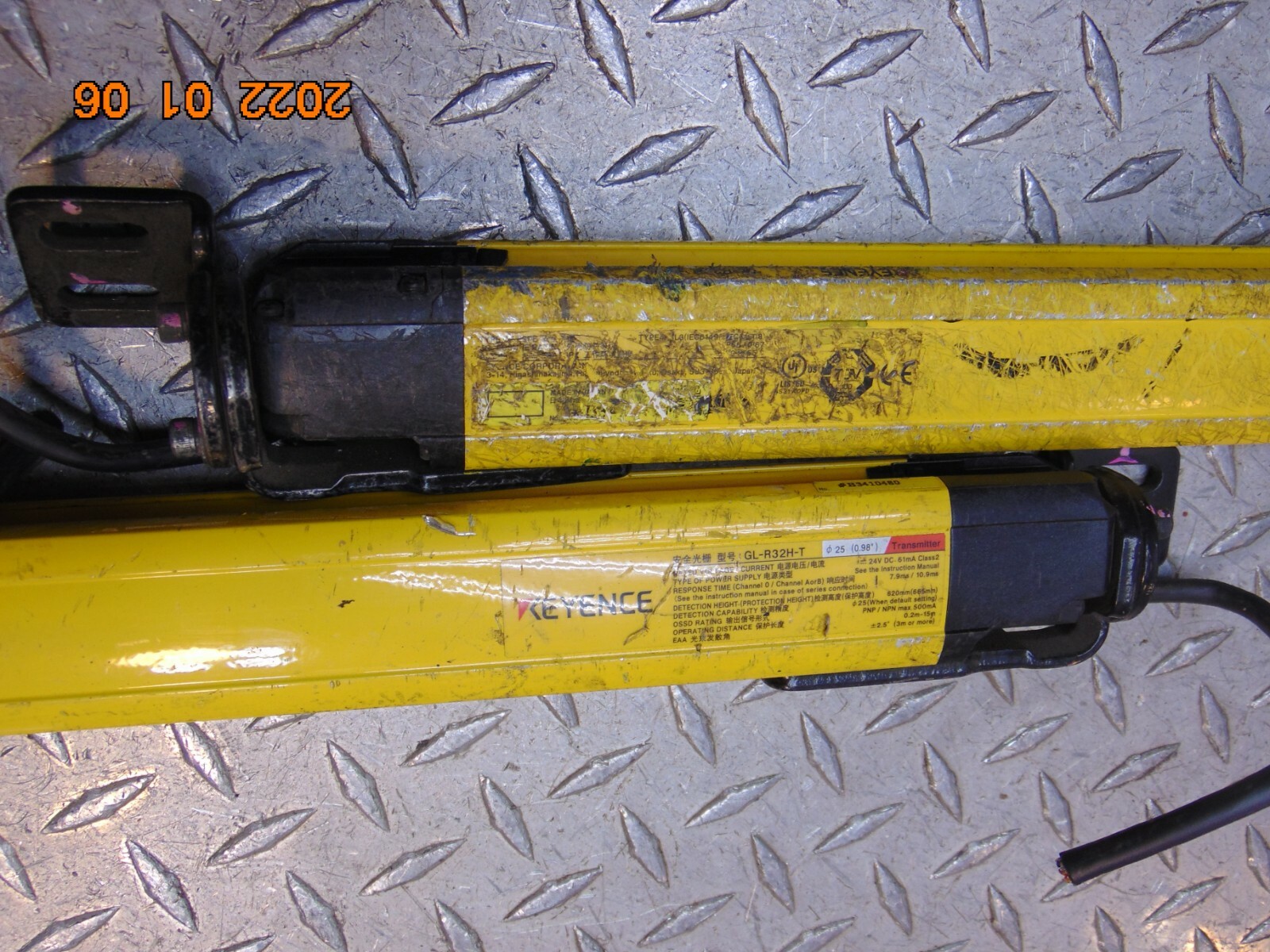 *SET* KEYENCE LIGHT CURTAINS GL-R32H-T TRANSMITTER & GL-R32H-R RECEIVER ...