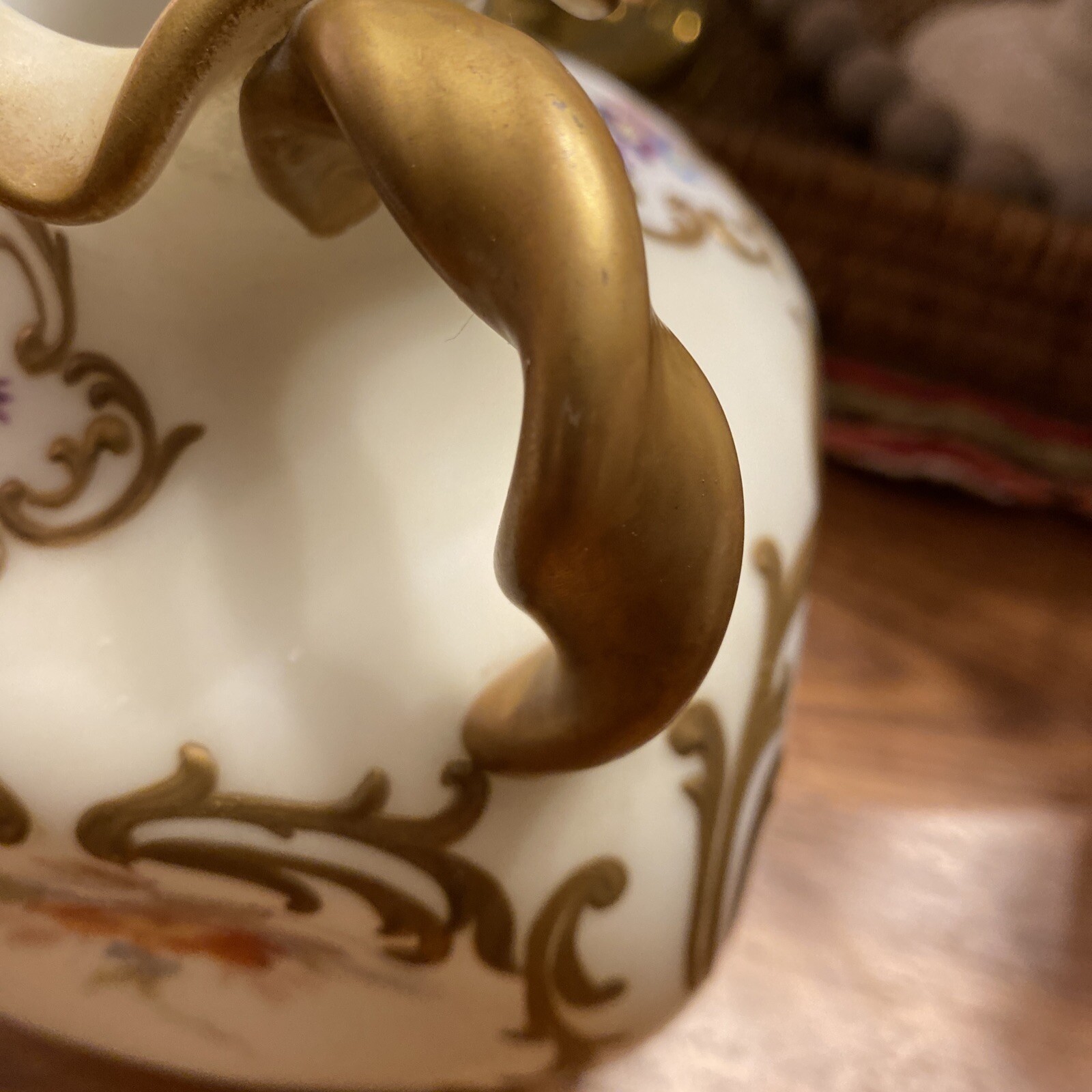 Mt. Washington Colonial Ware Double Handled Floral Vase With Heavy Gold ...