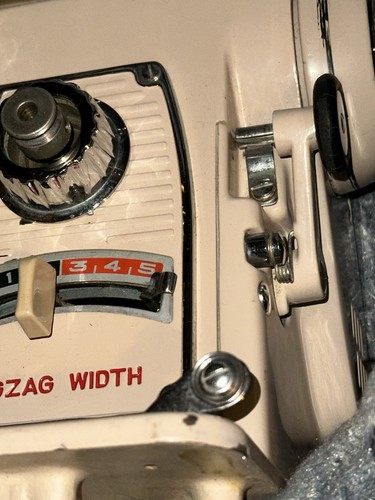 Vintage WHITE Sewing Machine Model 764 with Pedal | eBay