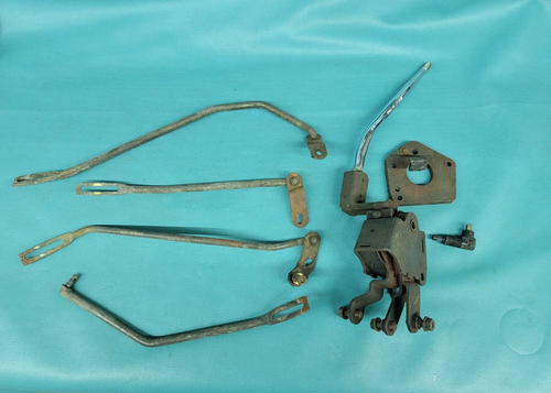 ORIGINAL 72 73 MUSTANG HURST SHIFTER TOPLOADER 4 SPEED W/ REVERSE LOCK ...