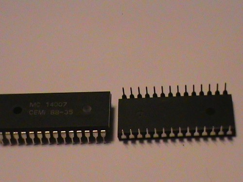 1x MC14007 UNITRA 8-FUNKTION CALCULATOR UNIT CO-OPERATING | eBay