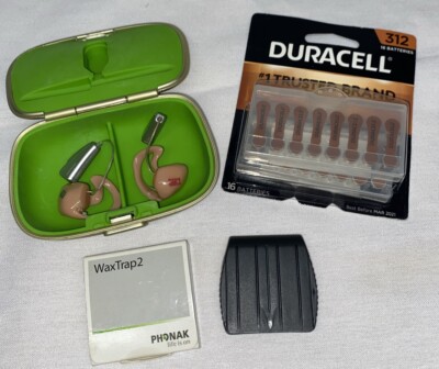 PHONAK Hearing Aids 212 861 P & CShell P With Case & Accessories **READ ...
