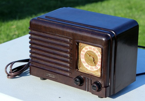 1947 FADA 740 Antique Radio - Restored - Excellent Working Condition | eBay