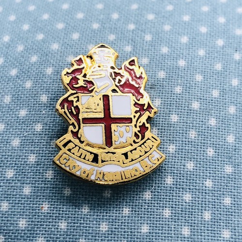Nanaimo British Columbia Canada Souvenir Travel Coat of Arms Lapel Pin ...