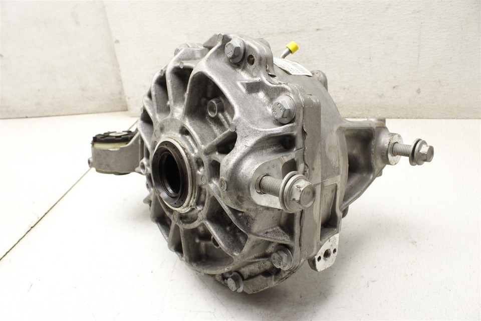 2019 Jaguar F-Type Supercharged RWD Rear Differential Axle Carrier 14 ...