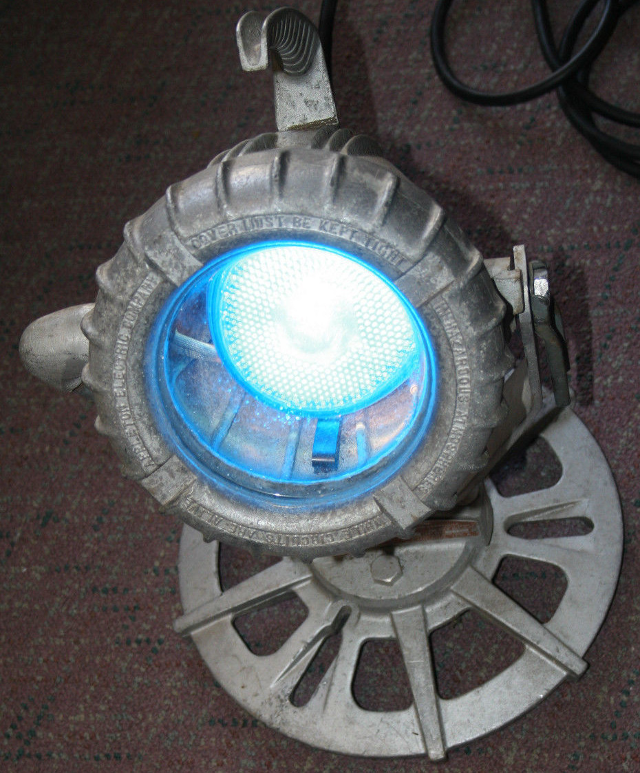 APPLETON Explosion Proof PORTABLE FLOOD LIGHT GEFWB30 300V Hazardous ...