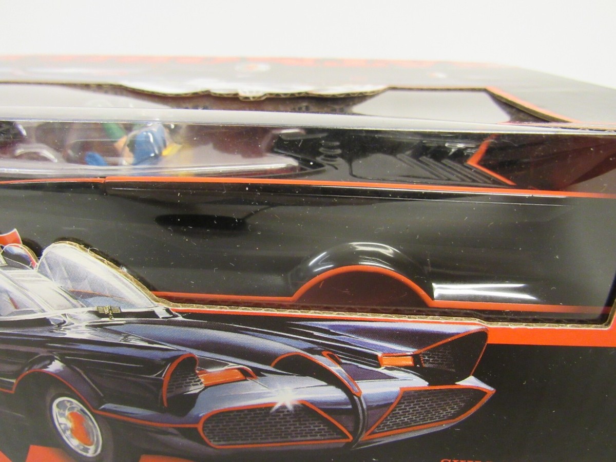 Batman 1966 Batmobile Crimefighter Model Kit Polar Lights