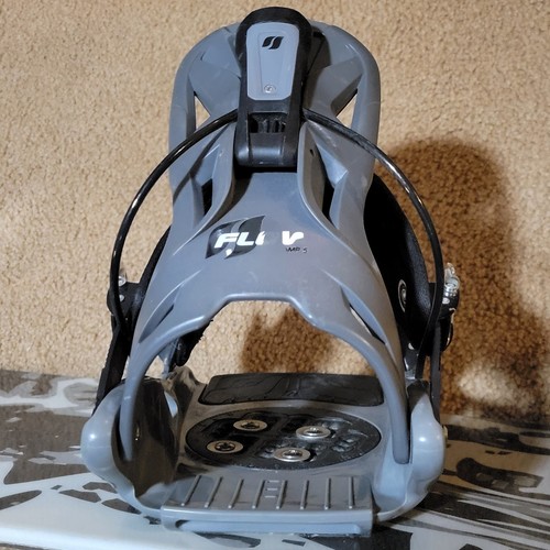 M3 Snowboard MRI 152 CM w/ Flow Amp 5 Bindings Gray Abstract Graphic ...