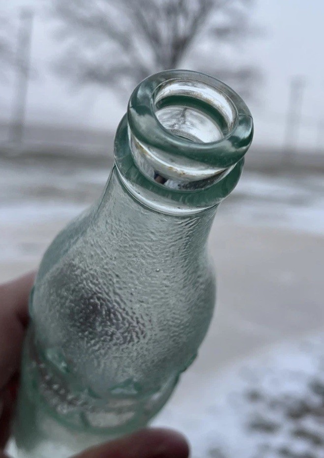 SCARCE DETROIT MI MICHIGAN ART DECO DETROIT BOTTLING WORKS SODA POP ...