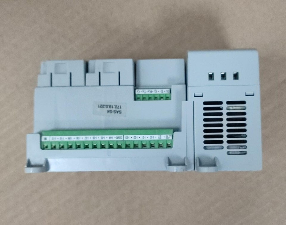 2080-LC20-20AWB Allen Bradley Micro 820 PLC with 2080-PS120-240VAC ...