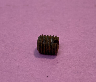 *NOS* 889 SINGER SCREW | eBay