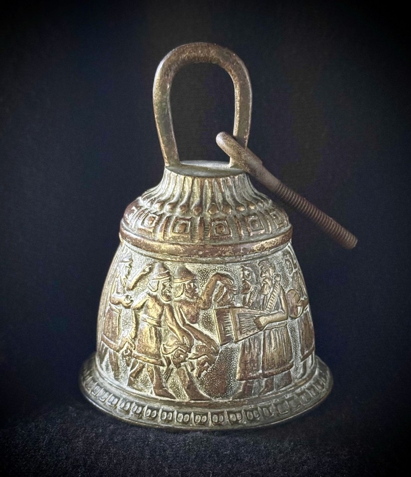 Antique 1800s bronze bell 7thC BC Assyrian warriors & heads of Hittite ...