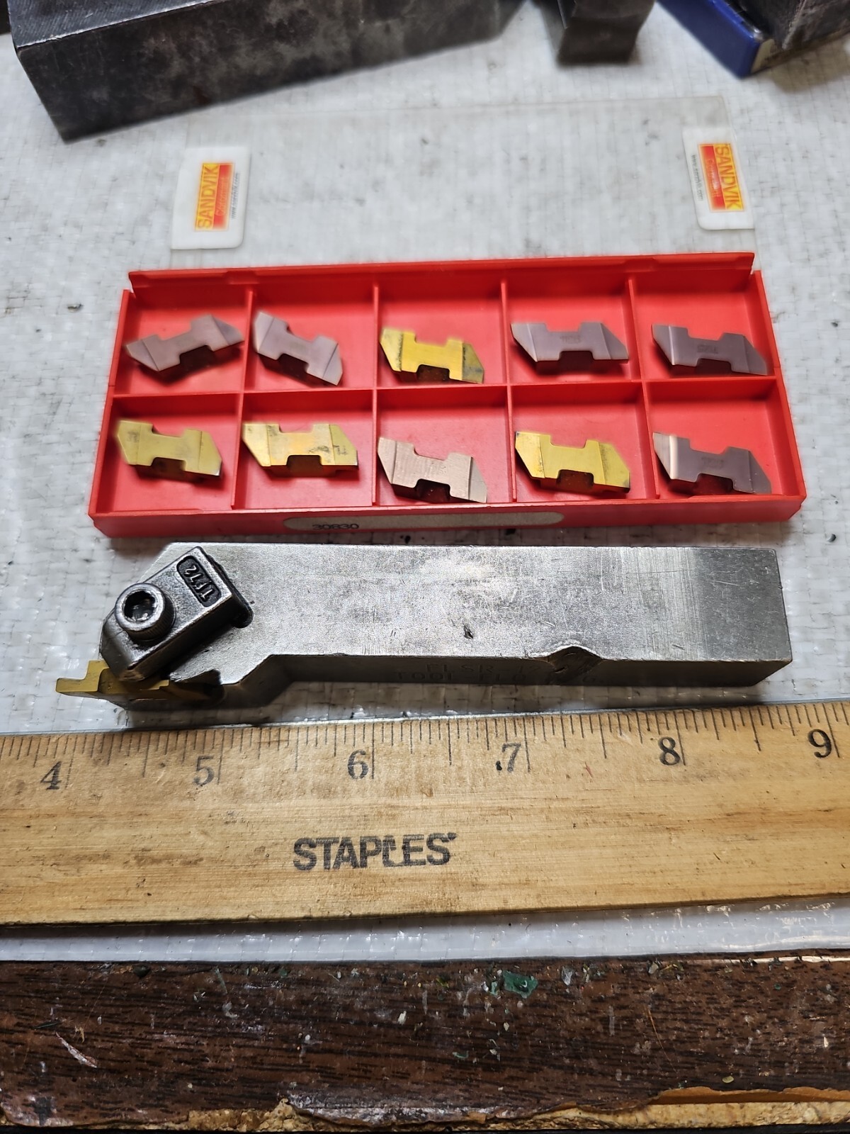 Tool Flo FLSR-123B Insert Lathe external tool Holder WITH 11 SANDVIK ...