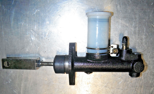 KOMATSU 3EA-36-11100, 4940552, 74940552 MASTER CYLINDER NEW | eBay