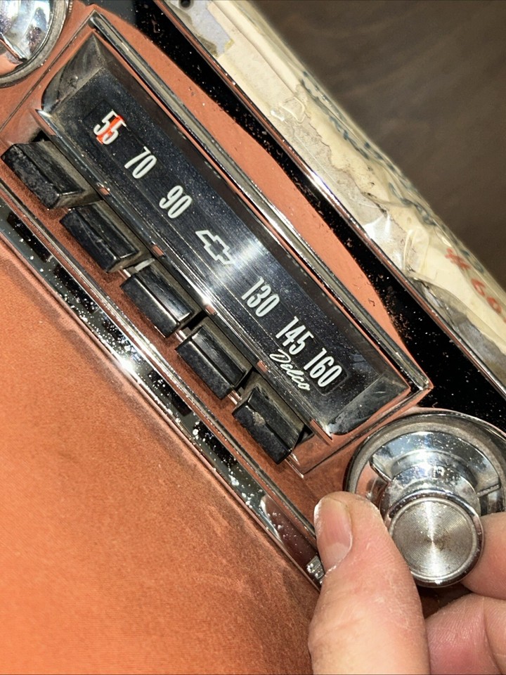 1965 1966 65 66 Chevy Chevrolet Corvair Am Radio Stereo With face plate ...