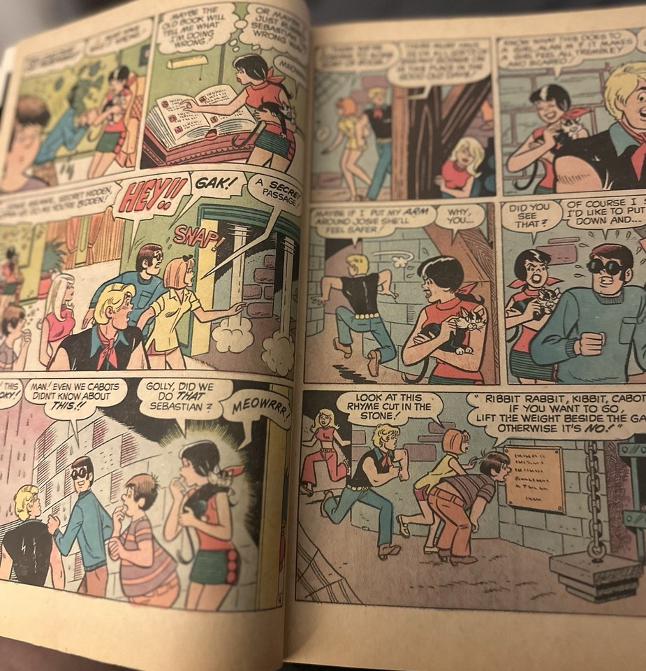 Josie comics #44 Archie Oct. 1969 bikinis innuendos vintage rare VG ...