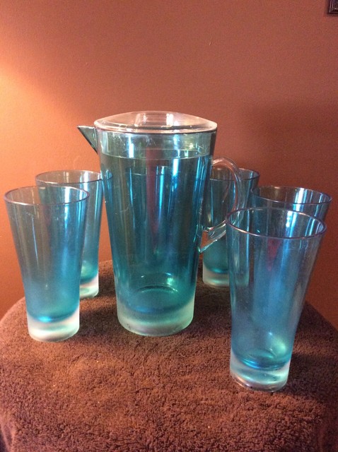 Plastic Blue 1/2 Gallon Pitcher With 6 Glasses Poolware | eBay
