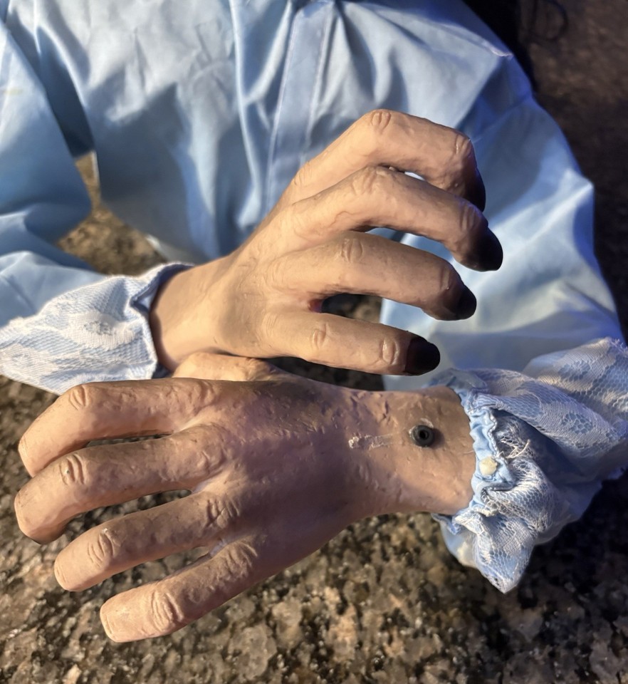 Possessed Wall Hanger Exorcist Prop Halloween Decoration Animatronic | eBay