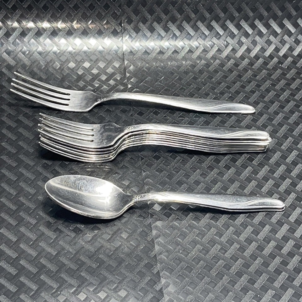 Stainless Flatware USA 11 pc Utica Cutlery Co. 8-Forks, 2 Spoons, 1 ...