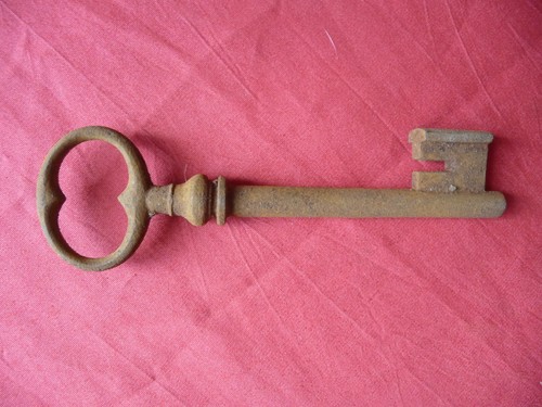 ancienne clef clé 110mm fer Antica Chiave in ferro old iron key alten ...