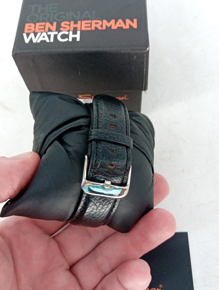 Men's Ben Sherman Wristwatch Leather Strap Blue Watch Face With Box HDR ...