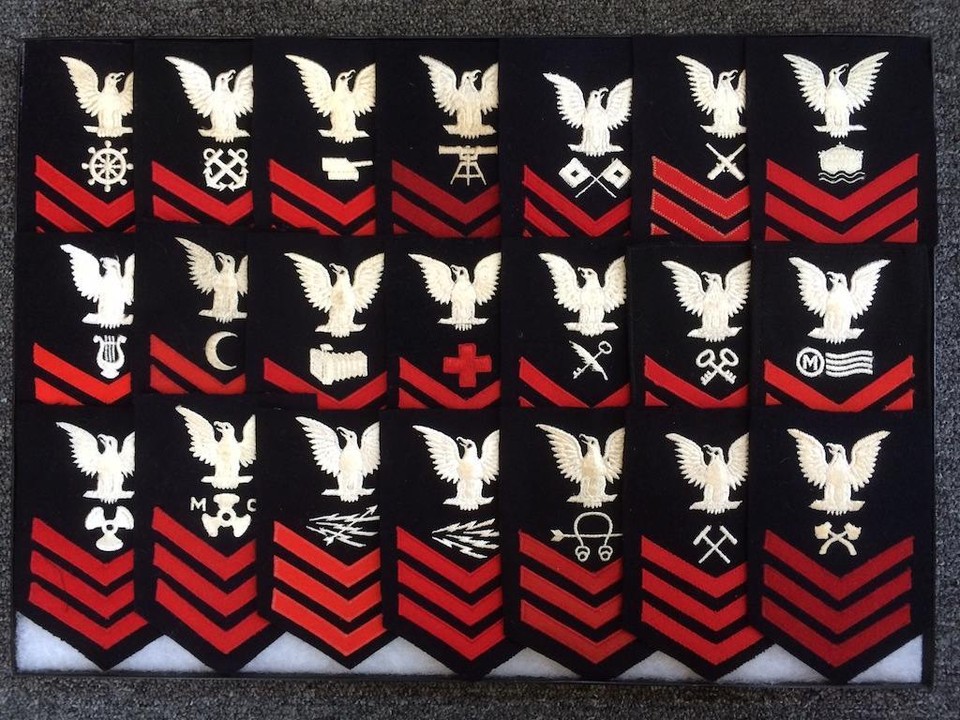 1st CLASS PETTY OFFICER GOOD CONDUCT HAT LAPEL PIN E-6 CROW US NAVY USS ...