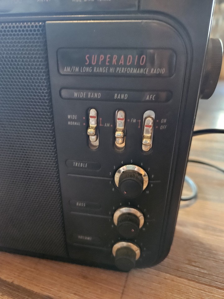 Vintage GE Superadio III AM/FM Portable Radio 7-2887B Long Range DXing ...
