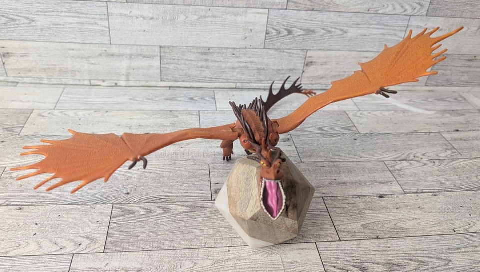 DreamWorks How To Train Your Dragon Toothless Night Fury 00604 WKG ...