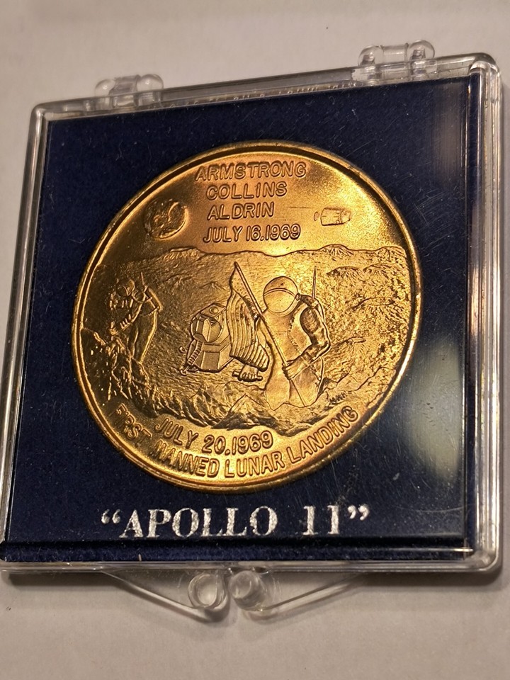 Vintage NASA Apollo 11 "First Manned Lunar Landing" Coin July 16, 1969 ...