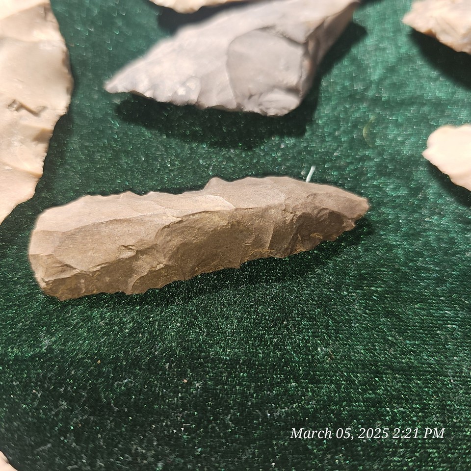 Lot Of Authentic Ancient Native American Artifacts Arrowheads Blades ...