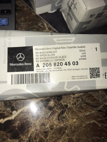 MERCEDES-BENZ GLC X253 Front Wiper Blade Set LHD A2058204503 NEW | eBay
