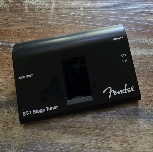 Fender ST-1 Auto Chromatic Digital Stage Tuner- For Guitar Or Bass ...