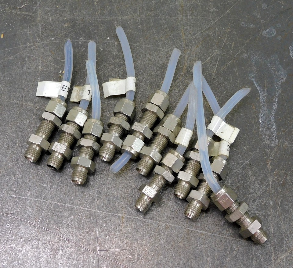 DeVilbiss / Binks Paint Spray Gun Parts Fittings Mixed Large Lot of (1. ...