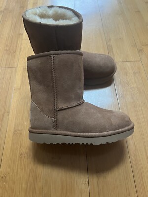 UGG Kids Classic Weather Short Weather Chestnut 100% Authentic Brand ...