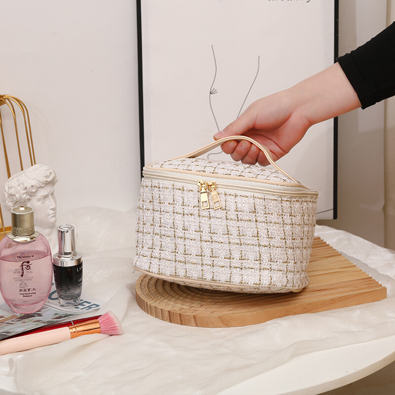 Premium Quality Polyester Cosmetic Bag In Black And Beige Waterproof ...